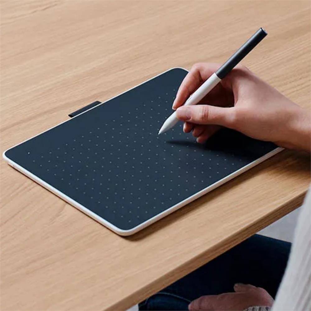 Mesa Digitalizadora Wacom One M, Sem Fio, Bluetooth, Wacom One M, Preto - CTC6110 - Wacom